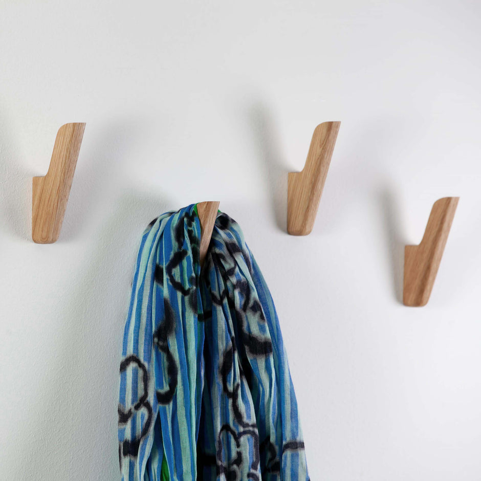 Alle – Craman - Familiar things made of wood in a modern design