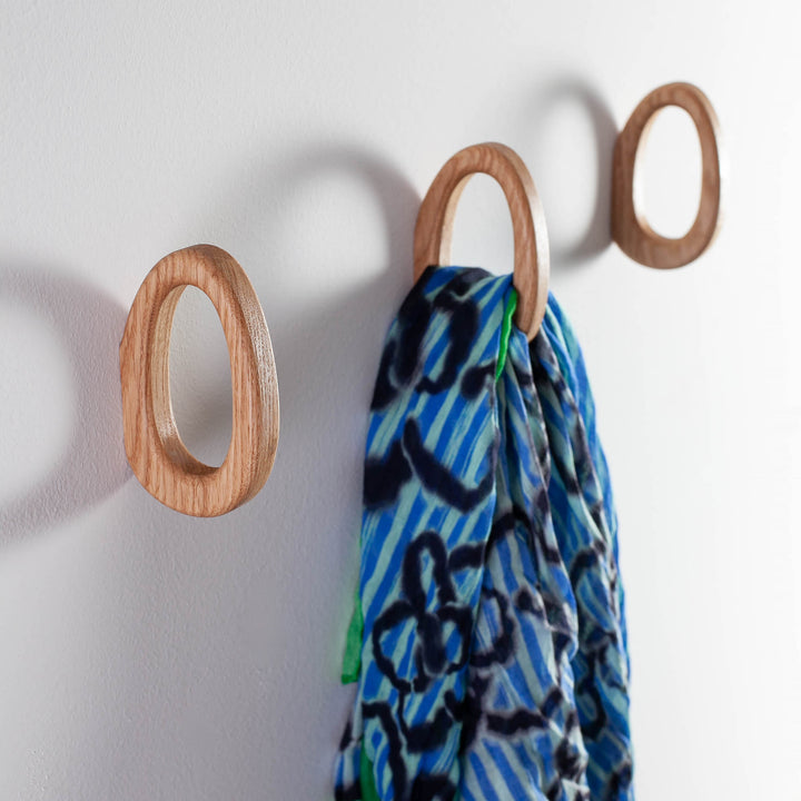 Alle – Craman - Familiar things made of wood in a modern design